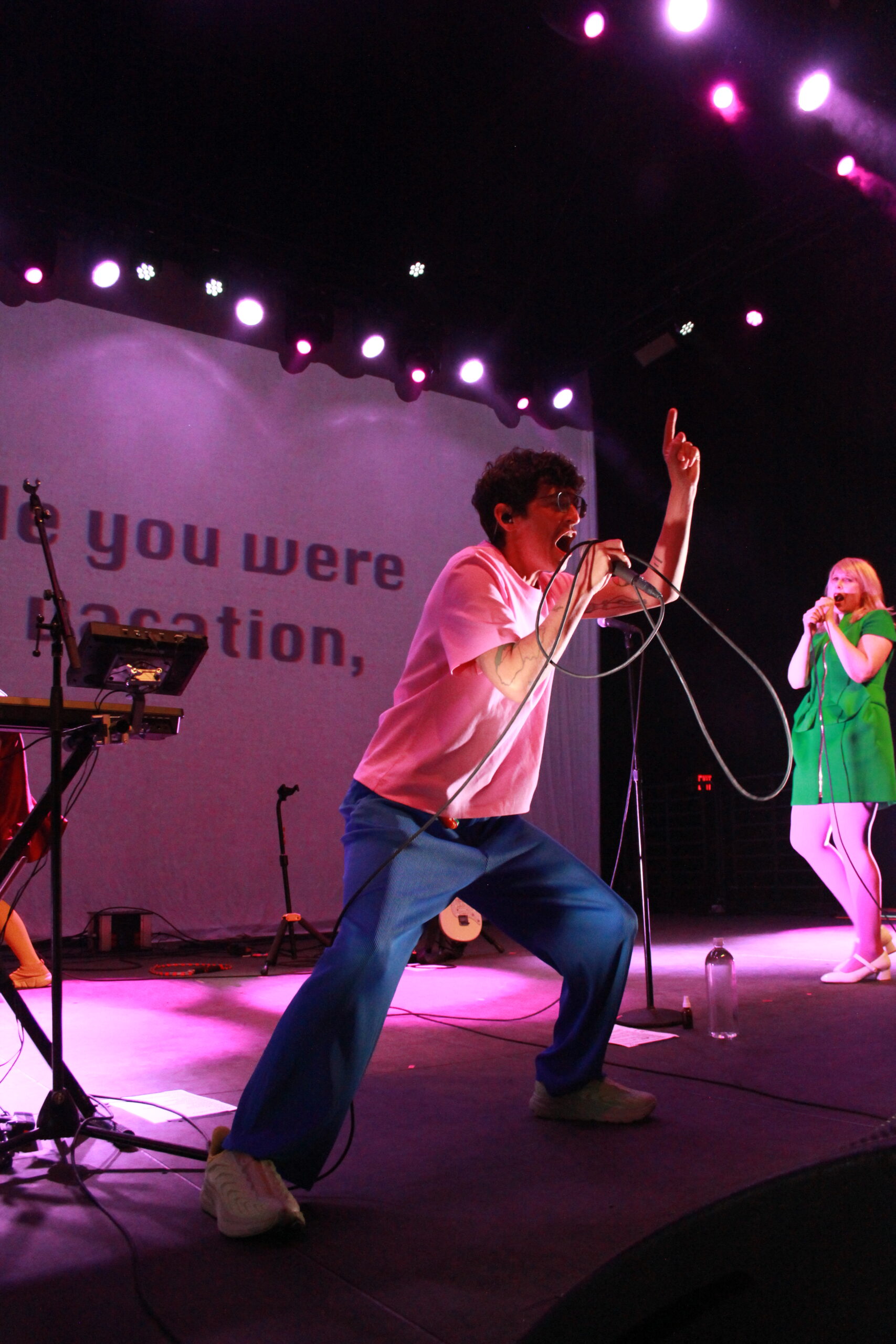 Le Tigre’s Dance-Punk Finds New Relevance After 18 Years – WQHS Radio Le Tigre’s Dance-Punk Finds New Relevance After 18 Years – WQHS Radio